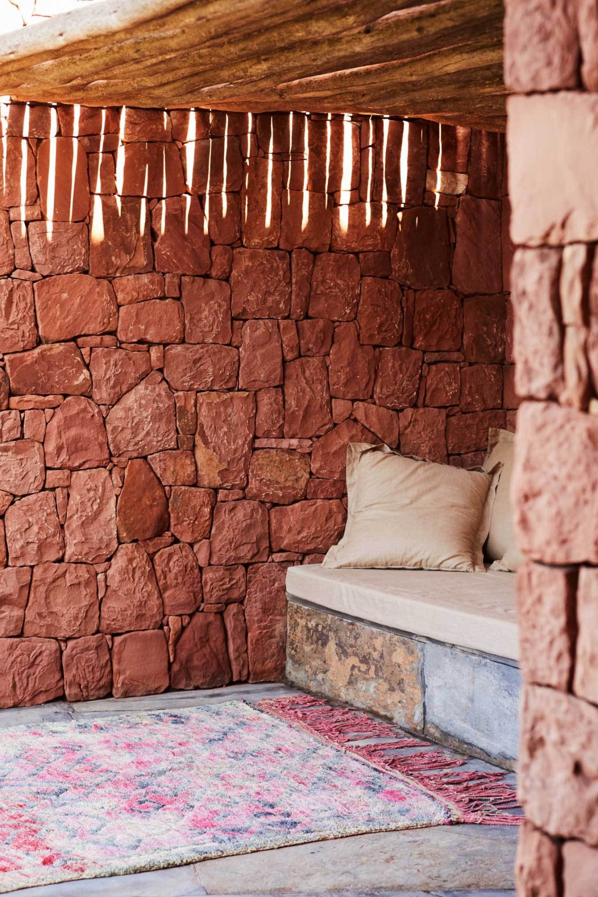 YINJISPACE - Studio KO x Villa E with Tigmi Trading